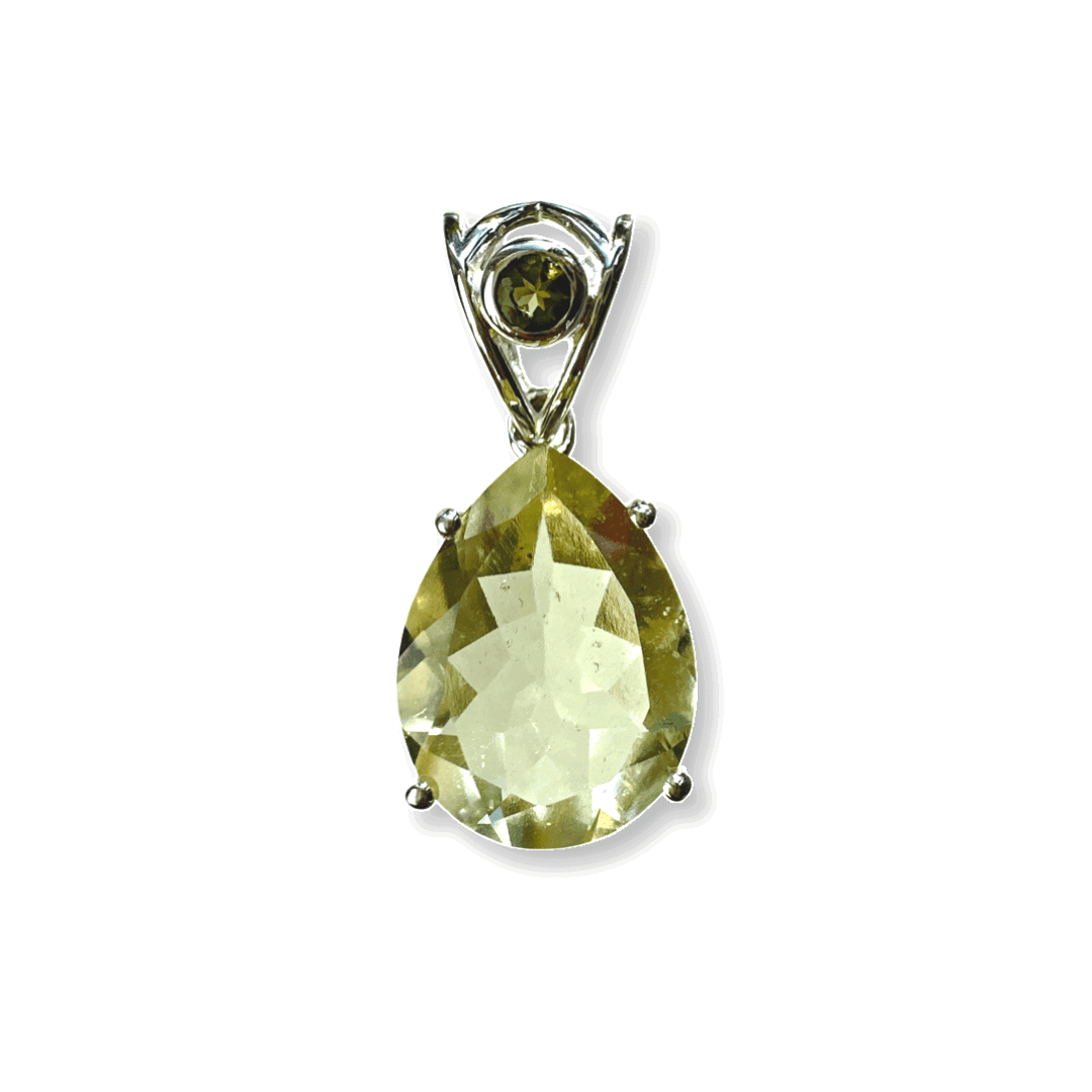 Libyan Gold Pendant 3.3g - Happy Glastonbury | Crystals & Gems